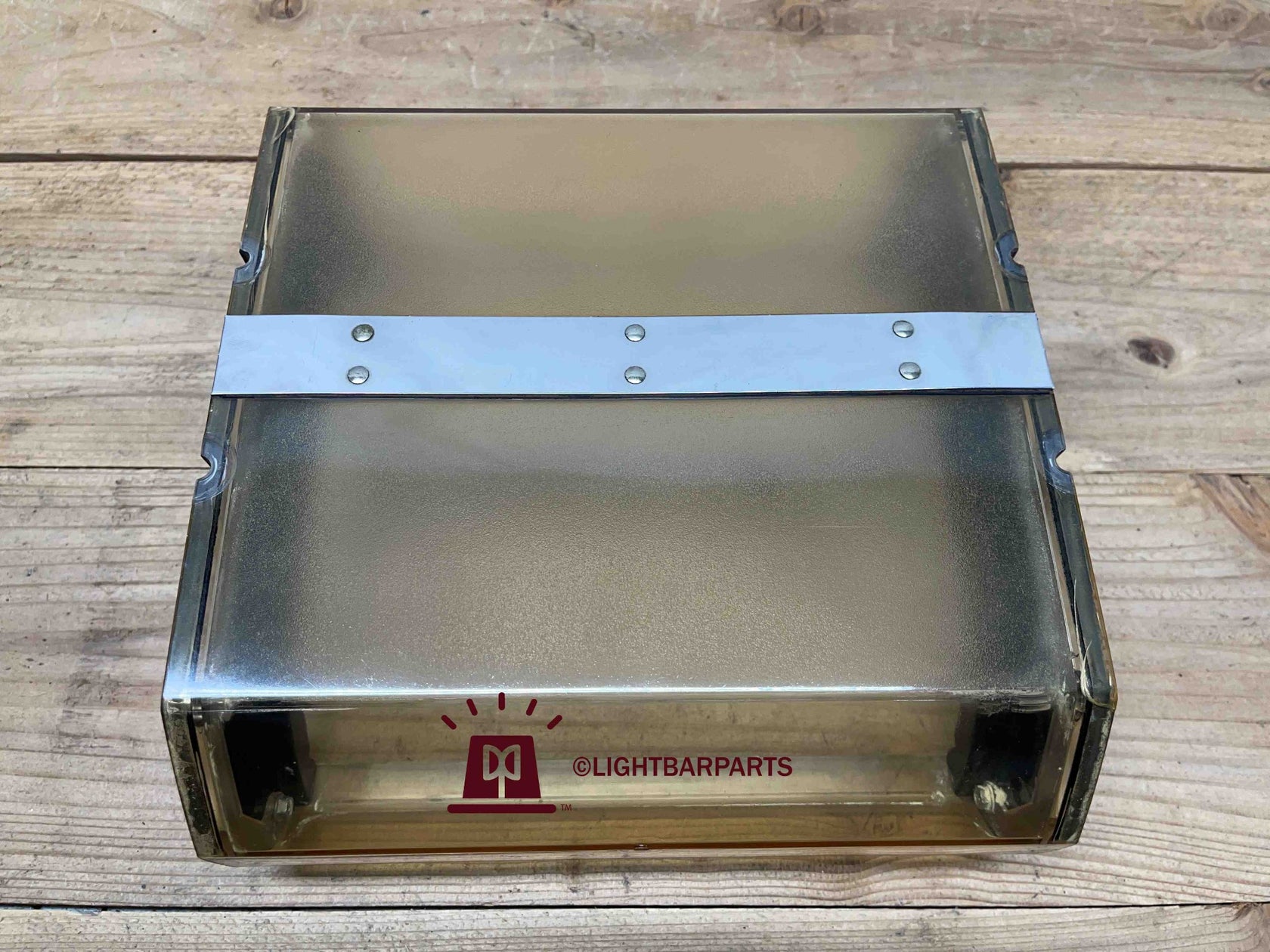 Code 3 XS8000 Intensity Lightbar - 9 Inch Wide Clear Center Dome Lens