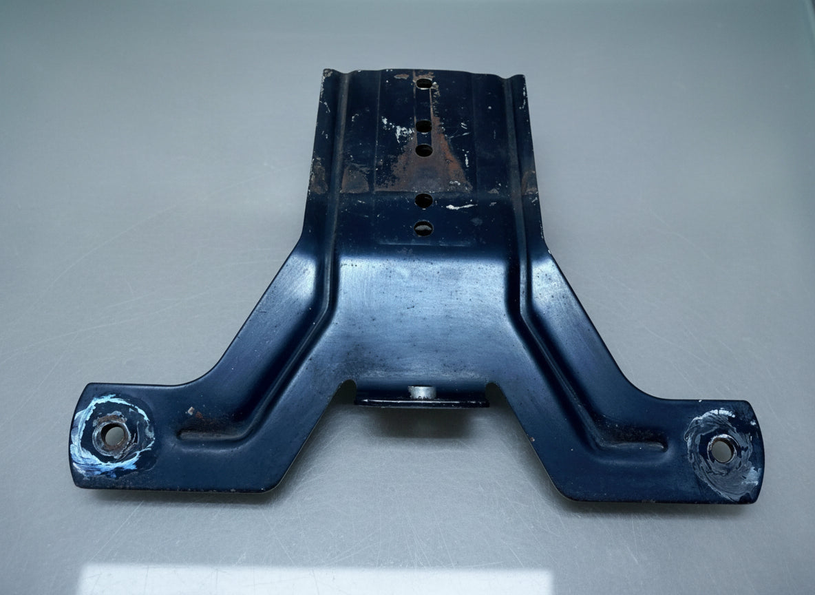 Federal Signal StreetHawk Lightbar - One (1) Mount Leg Foot