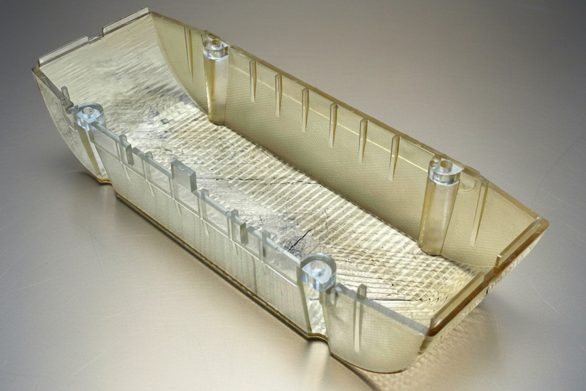 Whelen Edge 9000 9M Lightbar - Clear End Cap Lens