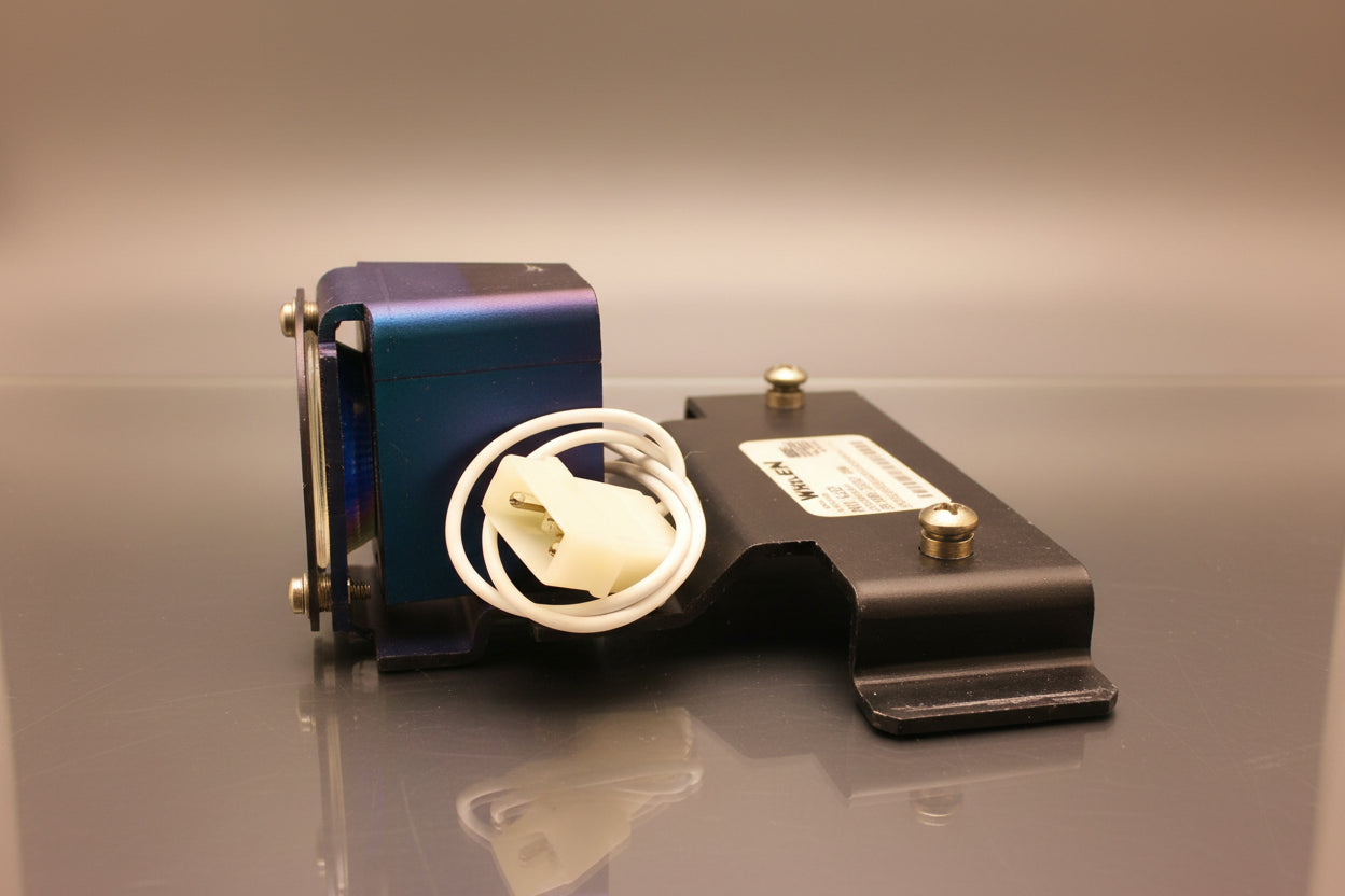 Whelen Liberty Lightbar - MR11 Alley Light Module Assembly with Mount