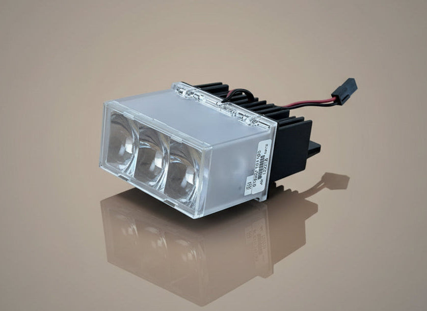 Code 3 Defender Lightbar - TriCore LED - White Takedown / Alley Light